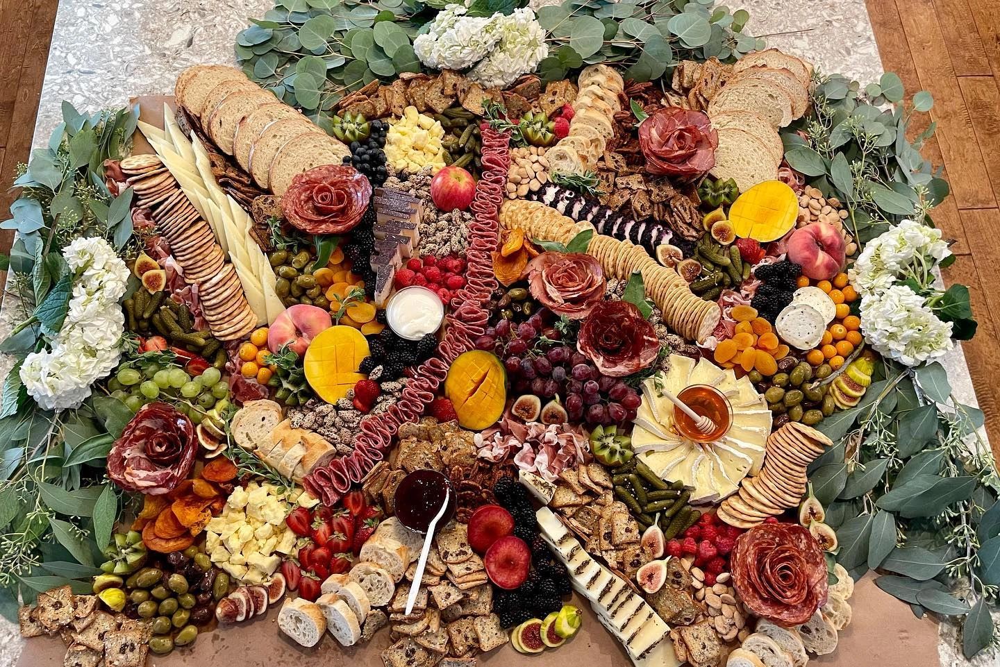 Lavish Grazing Charcuterie & Catering - Charcuterie, Grazing Table